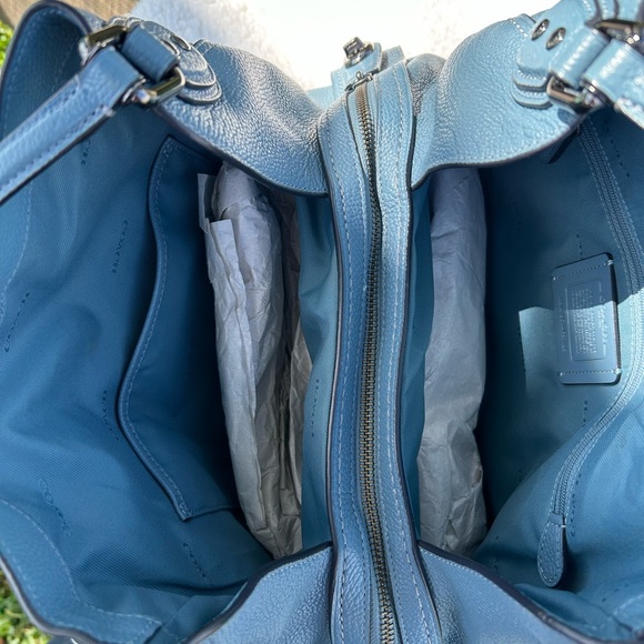 Coach | Bags | Coach Edie 3 Turnlock Blue Pebble Leather Shoulder Bag ...
